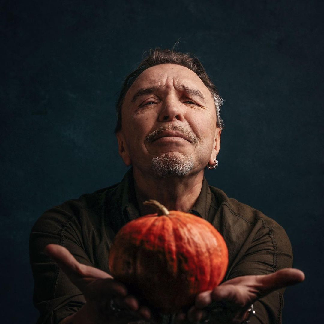 Гарик Сукачев показал бэкстейдж новой фотосессии — НАШЕ Радио